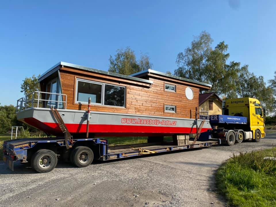 Fotogalerie - Hausboty do 12m / Hausboty - lodě
