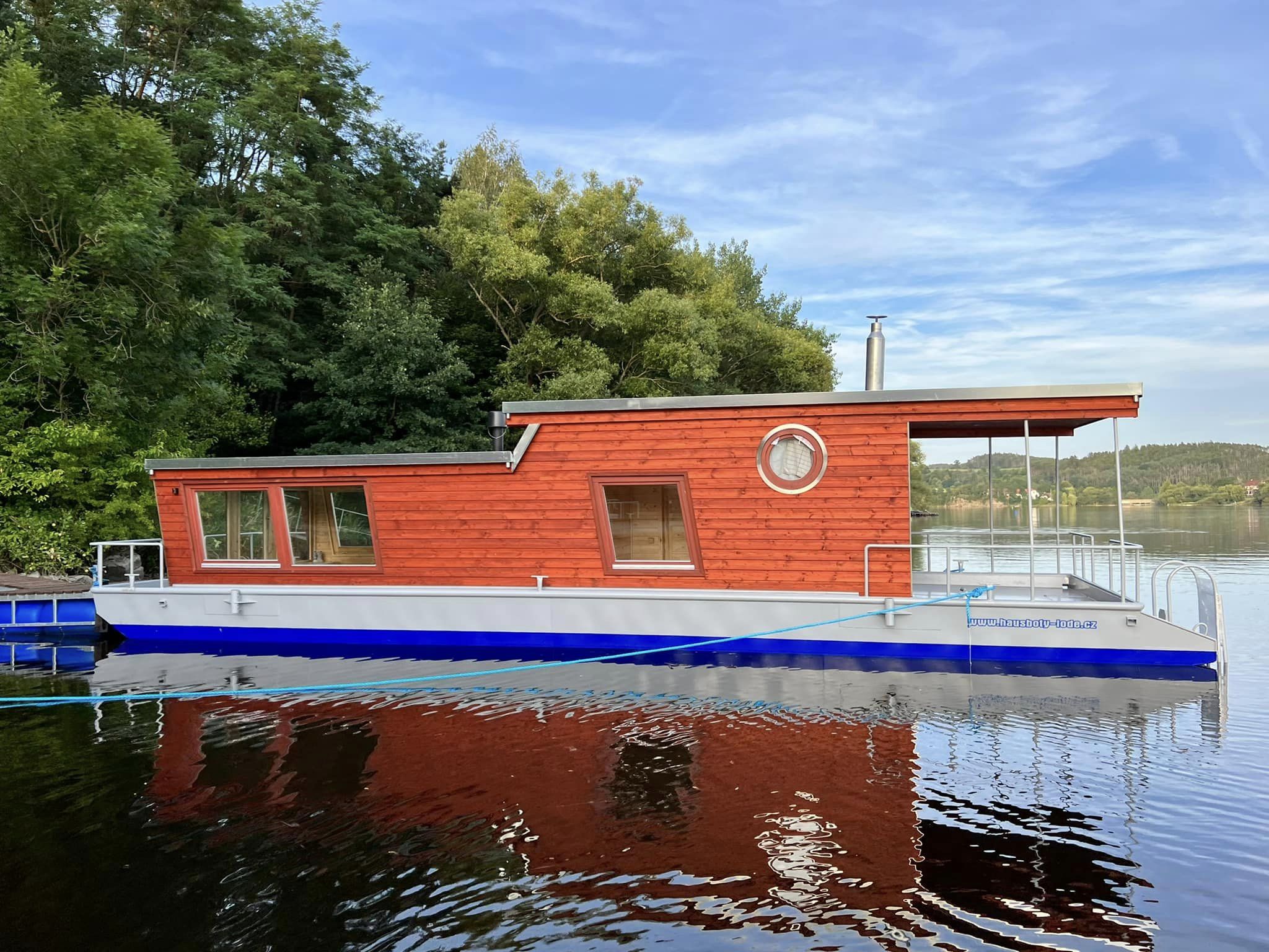 Fotogalerie - Hausboty nad 12m / Hausboty - lodě